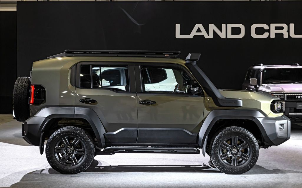 Thực tế Toyota Land Cruiser FJ: SUV cỡ nhỏ mang tinh thần off-road trứ danh